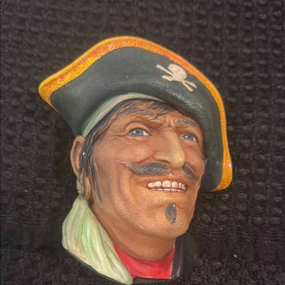 Legend | Wall Decor | Vintage Bossons Chalkware Pirate Wall Decor With ...